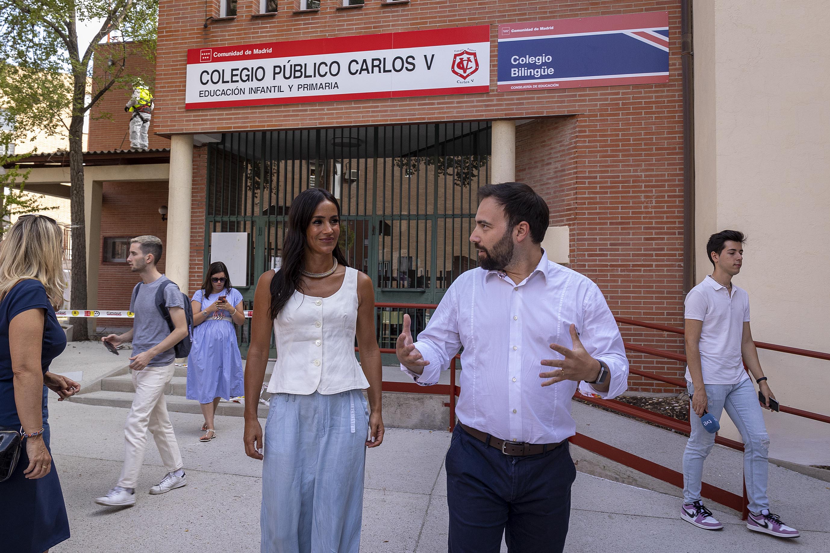 El Ayuntamiento invierte este verano 21 millones de euros en mejoras en casi 200 centros ...